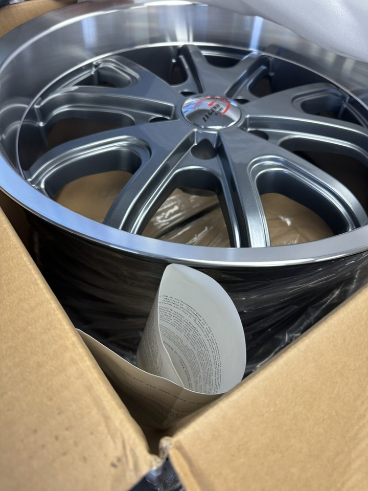 (Set of 4) Staggered Vision 143 Torque 18" 5x5" +10mm Gunmetal Wheels ...