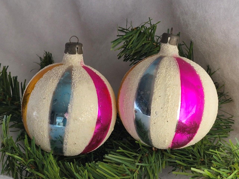 2 Vintage POLAND Gold Blue Pink Beach Ball MICA GLASS Christmas Tree ...