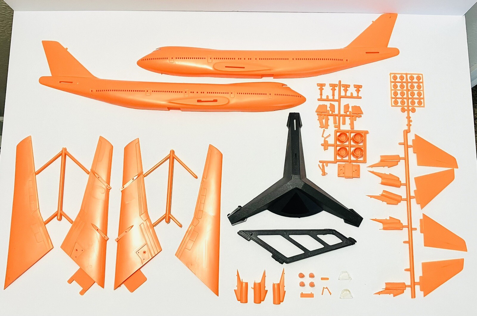 Vintage 1972 Aurora 1:156 Braniff Boeing 747 Model Kit | eBay