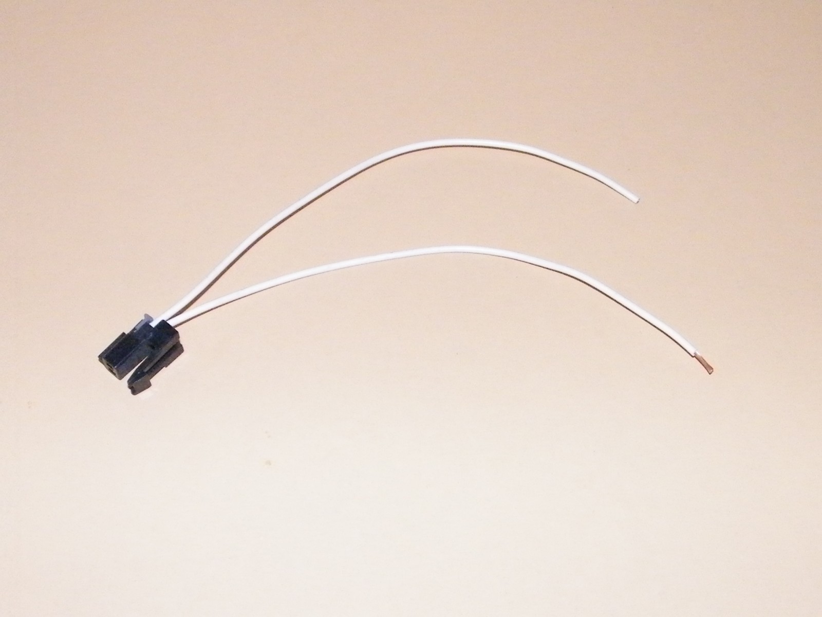 GM Multi Use 2 Wire Pigtail Connector Clutch Switch Speaker AC Clutch ...