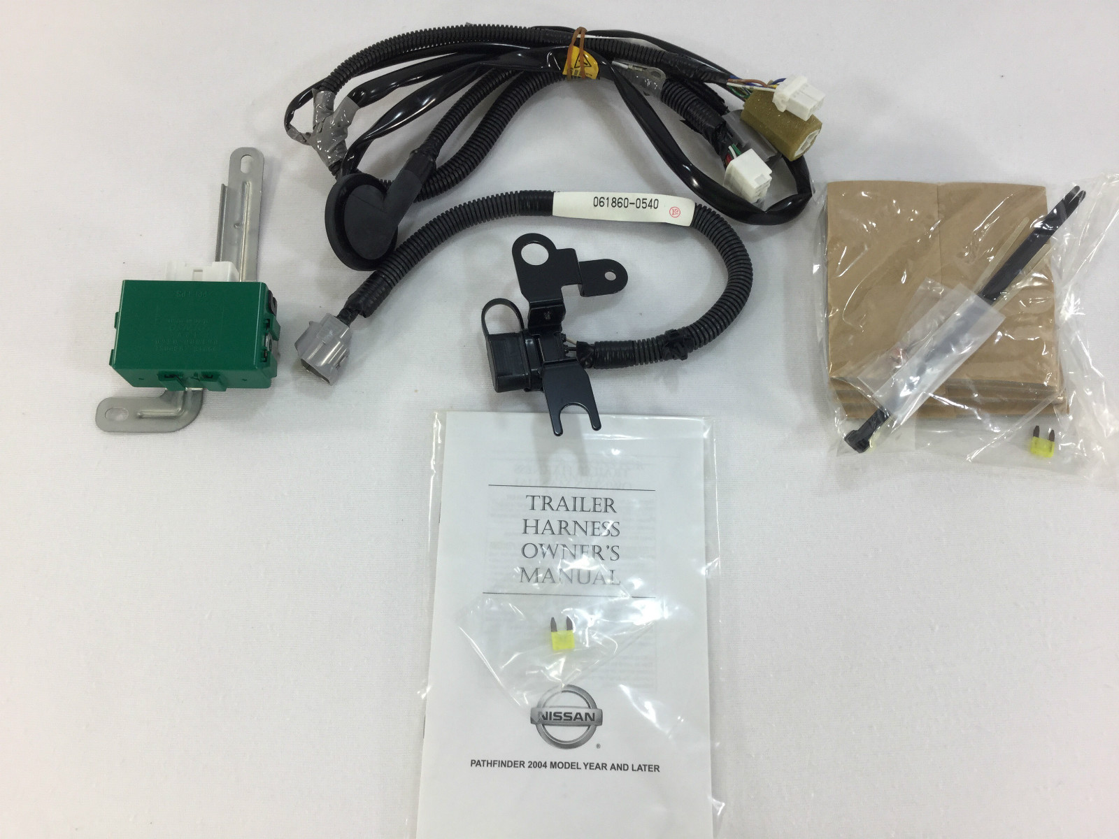 999T8-XQ000 Nissan Pathfinder Trailer Harness Kit NEW OEM! | eBay