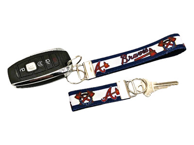 Atlanta Braves Keychain Key Fob Wristlet Key Chain Lanyard ID Holder ...