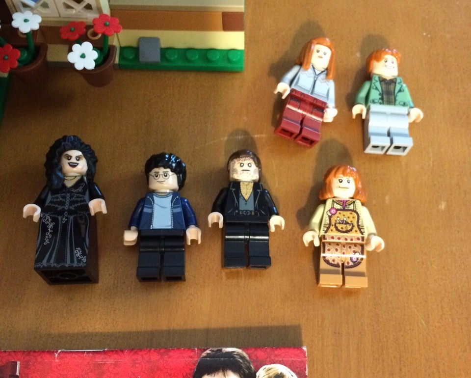 Lego Harry Potter 4840 The Burrow - Complete - No Stickers - See ...