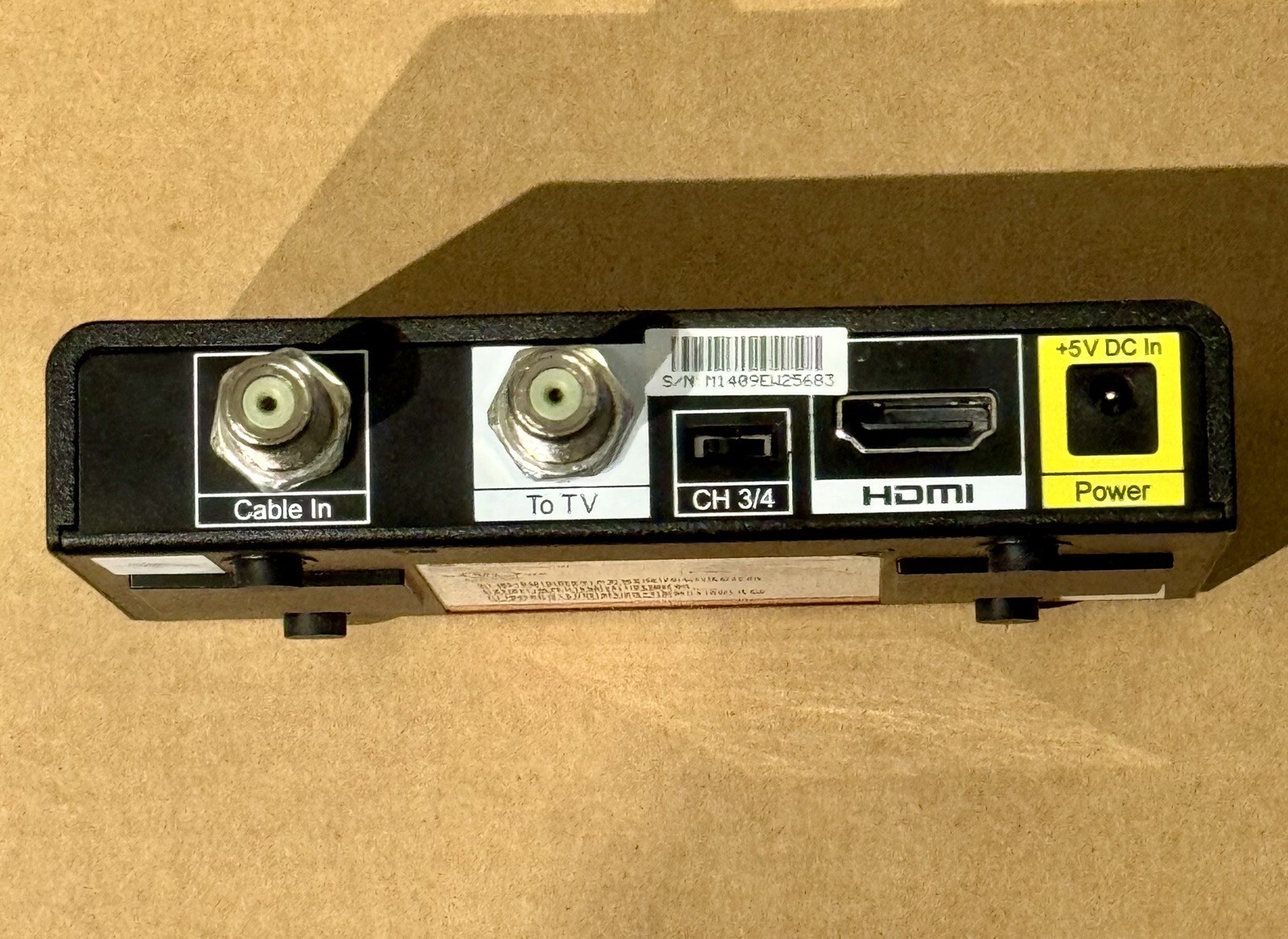 MOTOROLA HD DTA HD-DTA100u/4300/000 w/ Power Supply U61X221.00 Digital ...