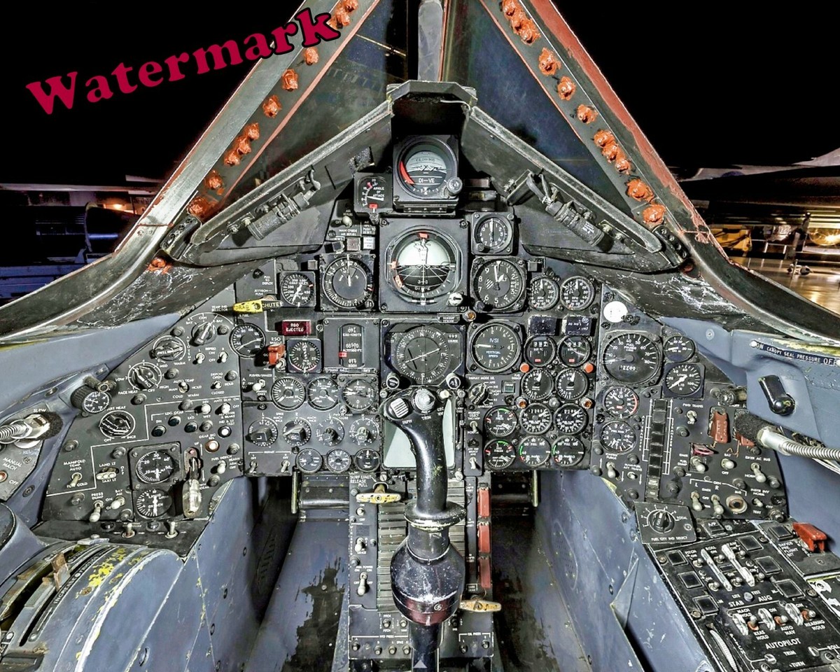 Sr 71 Blackbird Cockpit SR 71 'Blackbird': Discover The Legendary US