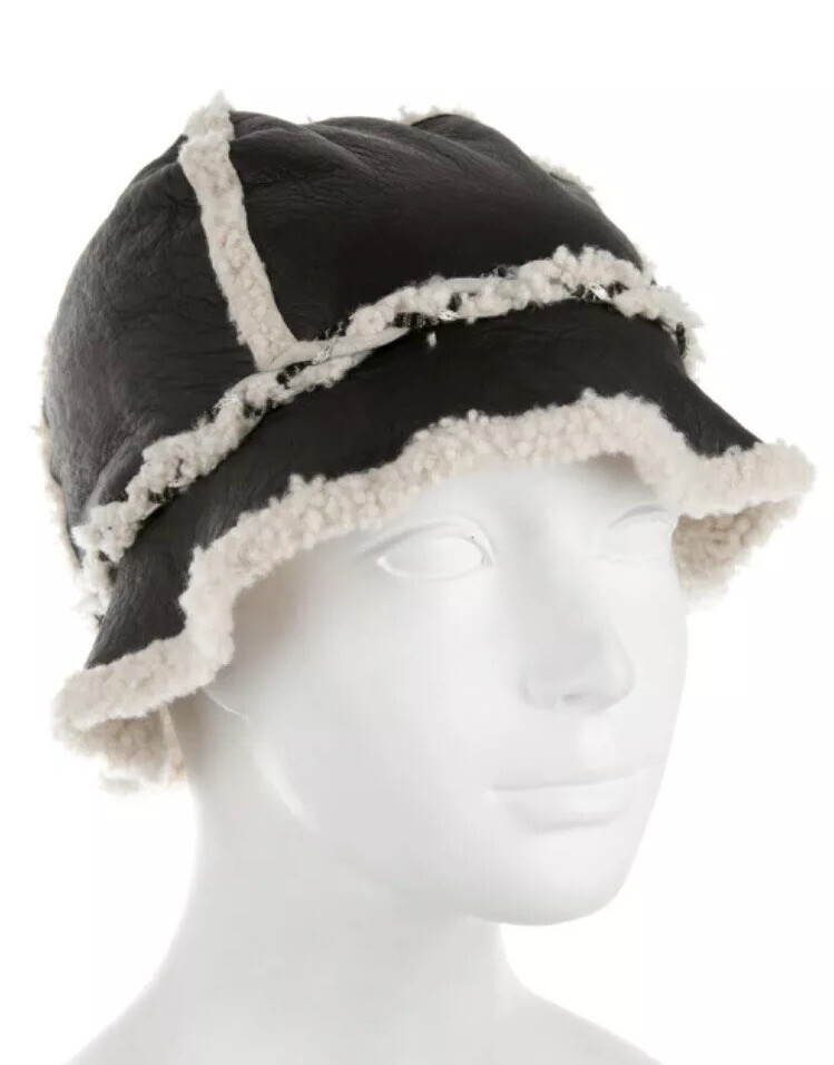 Chanel Shearling bucket Hat With Tweed Trim - Gem
