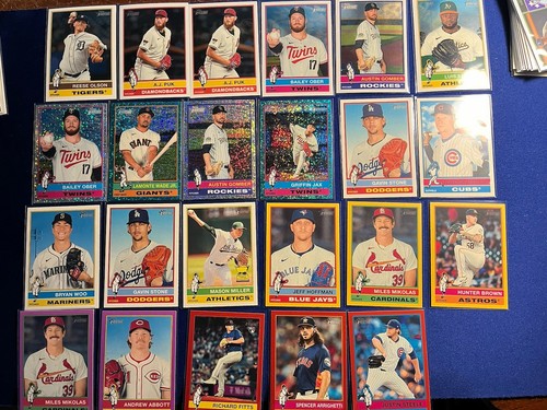 2025 Topps Heritage Lot Of 24 SP Parallel Cards | eBay