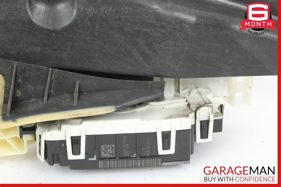 08-18 Mercedes E550 E350 C300 CLS550 Front Right Side Door Lock Latch ...