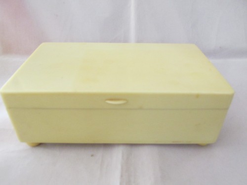 Vintage Xylonite Footed Trinket or Jewellery Box Hinged Lid | eBay