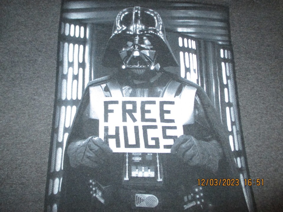 Star Wars Darth Vader Free Hugs Adult Medium Tee Shirt | eBay