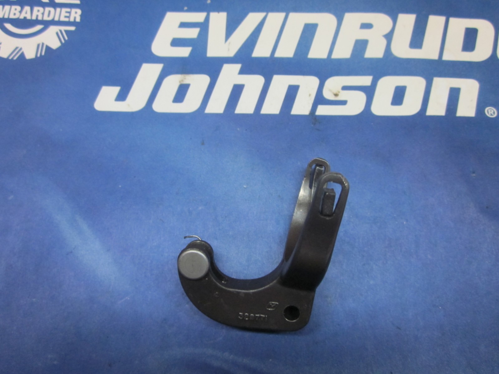 JOHNSON EVINRUDE 20 25 30 HP SHIFT YOKE & CRADLE 328311 328771 3 COG ...