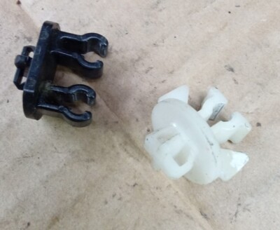89-94 Nissan S13 240sx Door Links Plastic Retainer Linkage Clips Push ...
