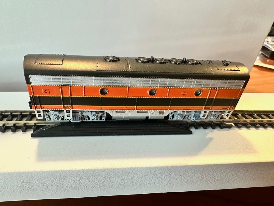 Kato N Scale Great Northern F7 A/B 365C/D DCC/Sound Factory installed ...