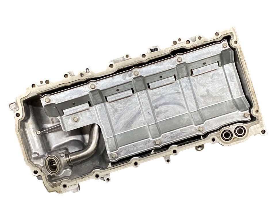 GM UPPER OIL PAN SUBURBAN TAHOE SILVERADO SIERRA 2015 - 2020 12621360 ...