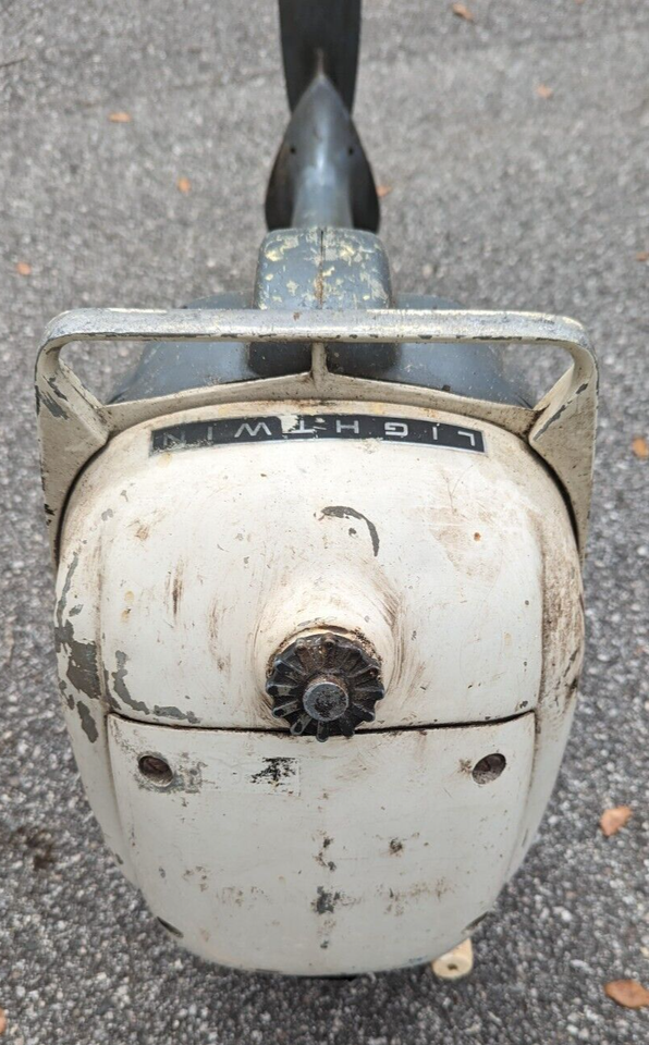 Evinrude Lightwin Outboard Motor Model #3402R Made in Belgium As Is ...