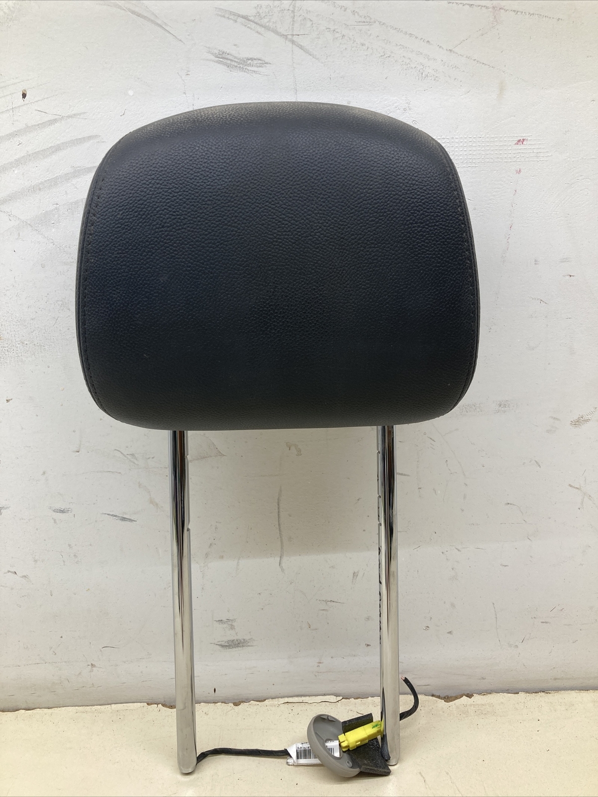 10 - 17 Dodge Caravan Country Active Head Rest Headrest Front Black ...