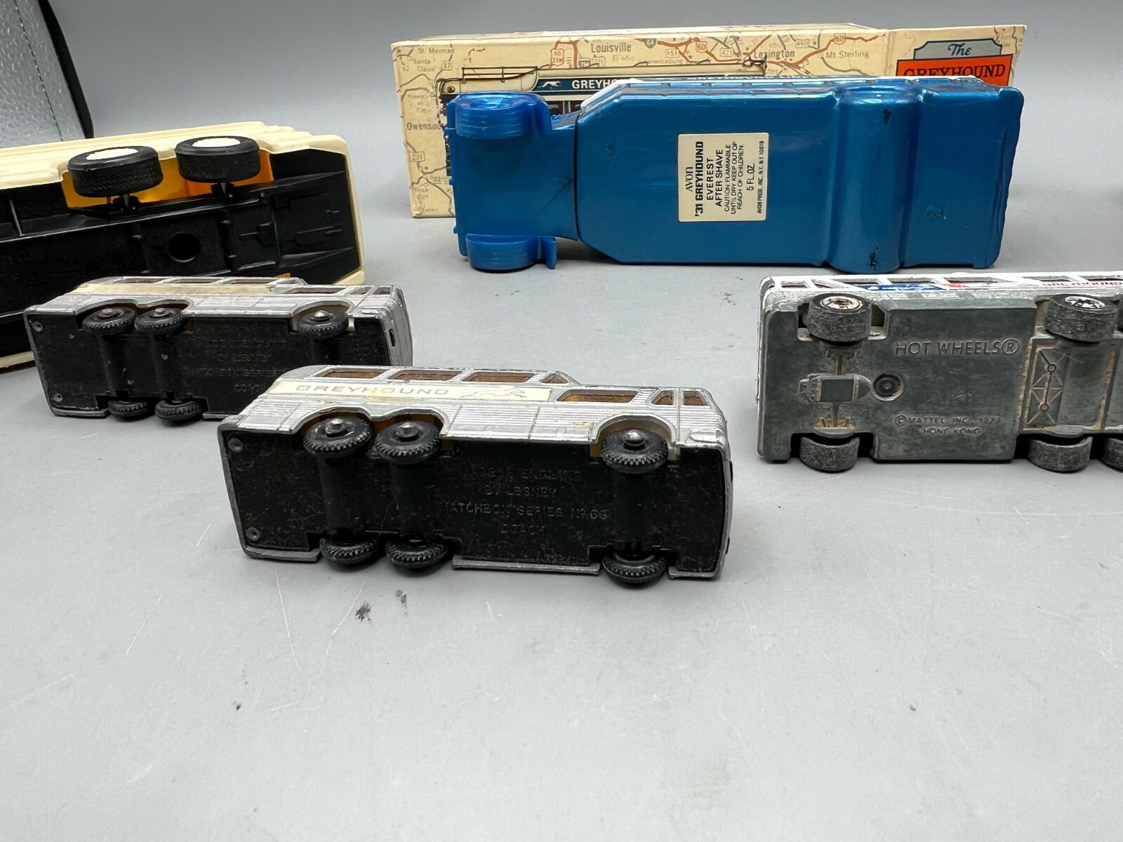 Lot of 6 Toy Buses Greyhound Lesney Hotwheels Animal Crackers Avon ...