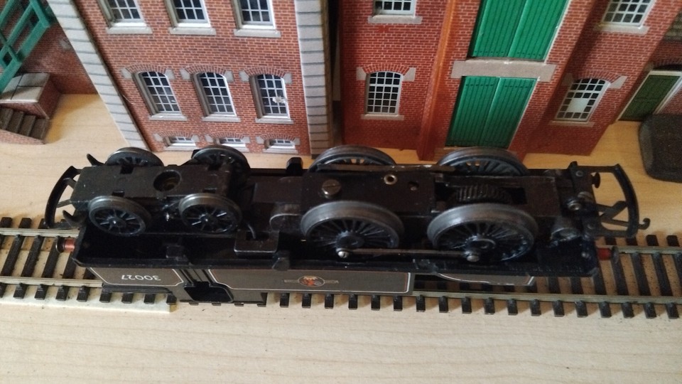 OO gauge Tri-ang R754 0-4-4T class M7 Tank Loco | eBay UK