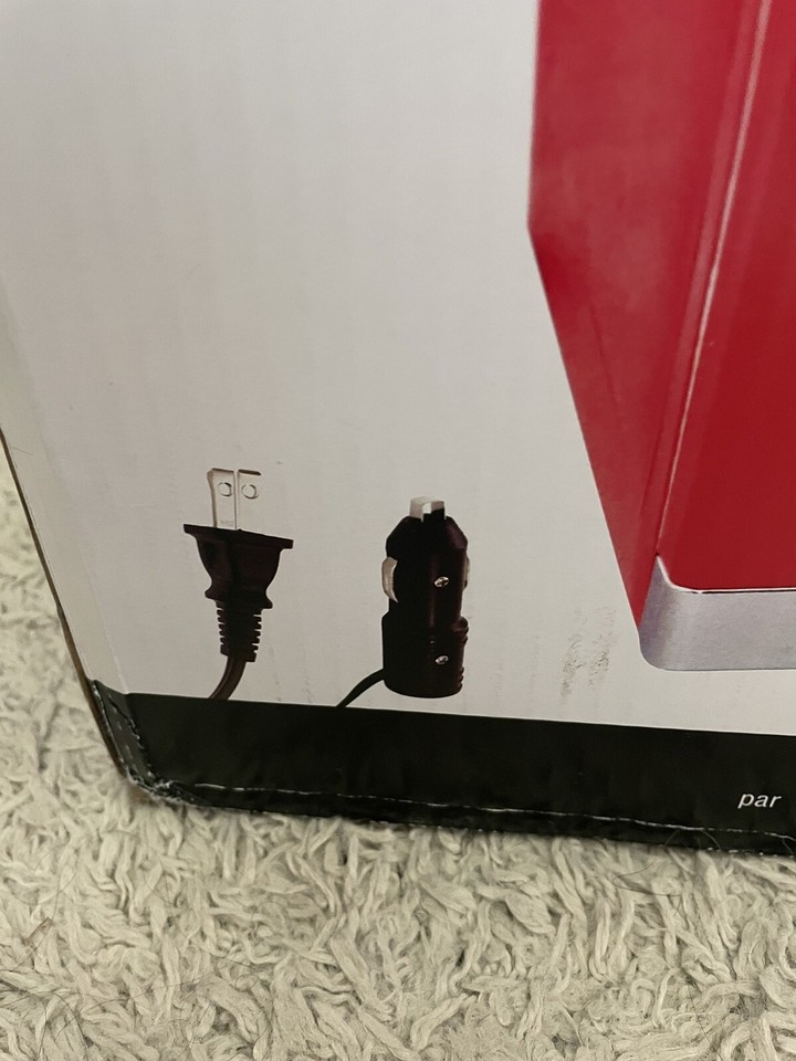 Coca-Cola 110V Mini Fridge- Retro Vending Machine Themed Portable ...