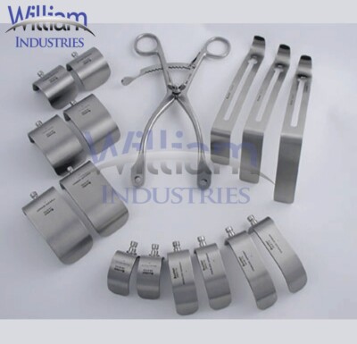 Retractors - Center Blades