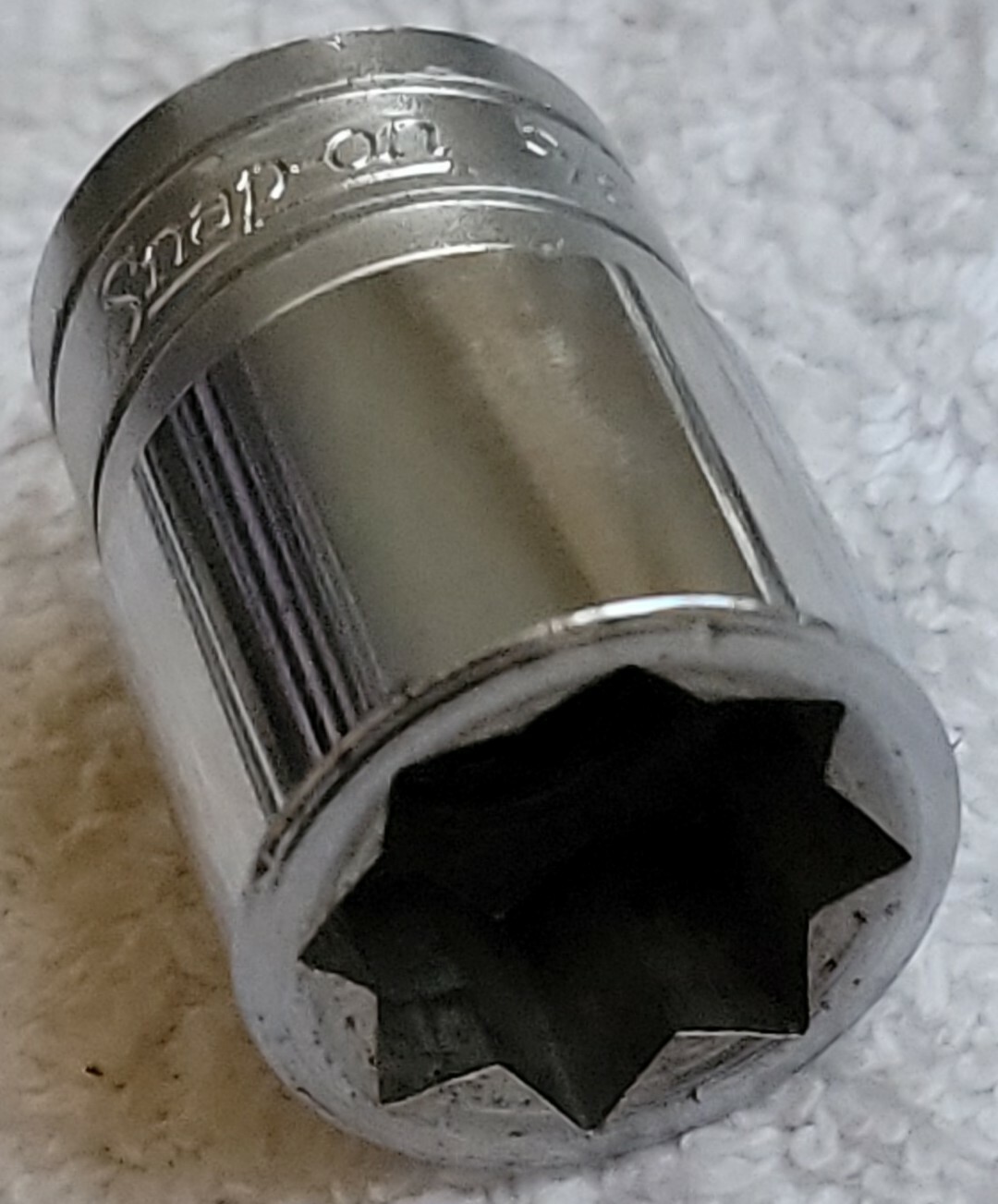 Snap-on Tools USA 1/2 Drive 5/8 SAE 8pt Double Square Chrome Socket ...