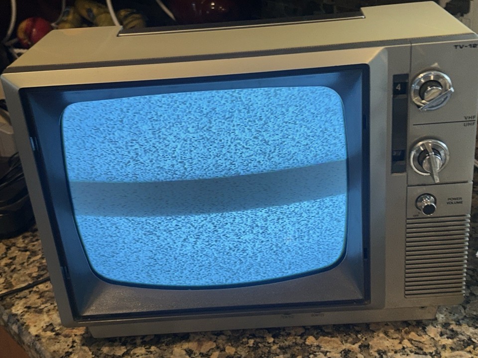 vintage Sony transistor tv receiver crt television 1978 vhf uhf tv-121 ...