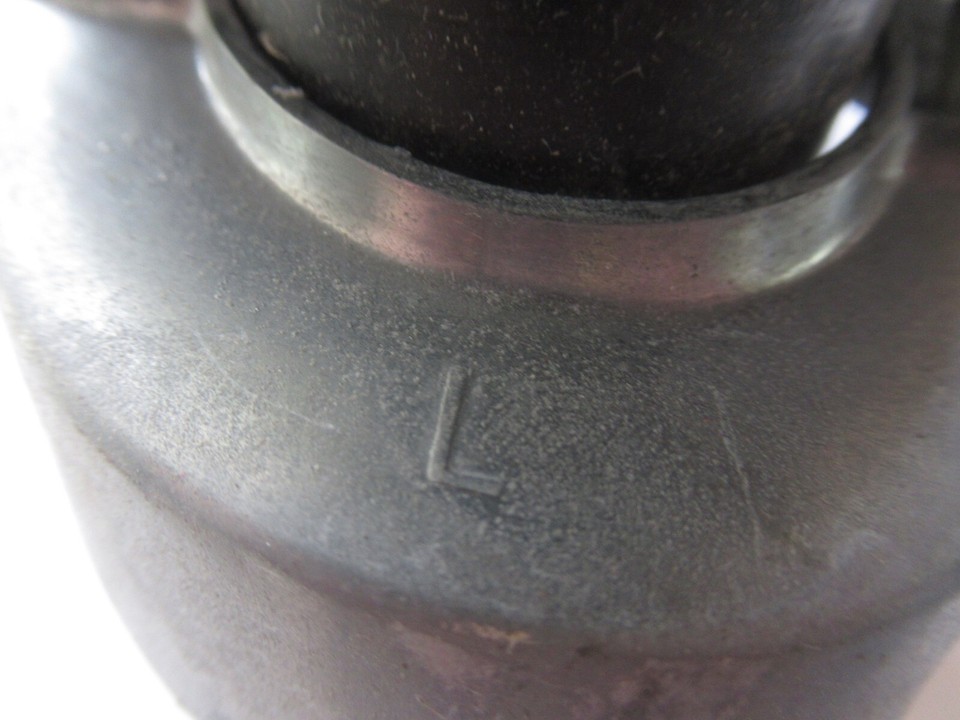 Porsche 356 B / C Front Turn Signal Bulb Holder with Mounting Bracket ...