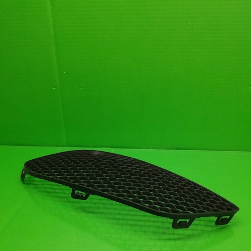 Mercedes Benz C Class W205 Lower Front Right Bumper Grill Grille ...