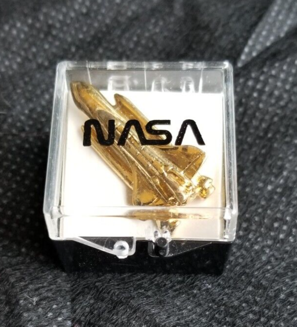NASA Gold Tone Space Shuttle Lapel Pin Tie Tack Astronaut NIB | eBay