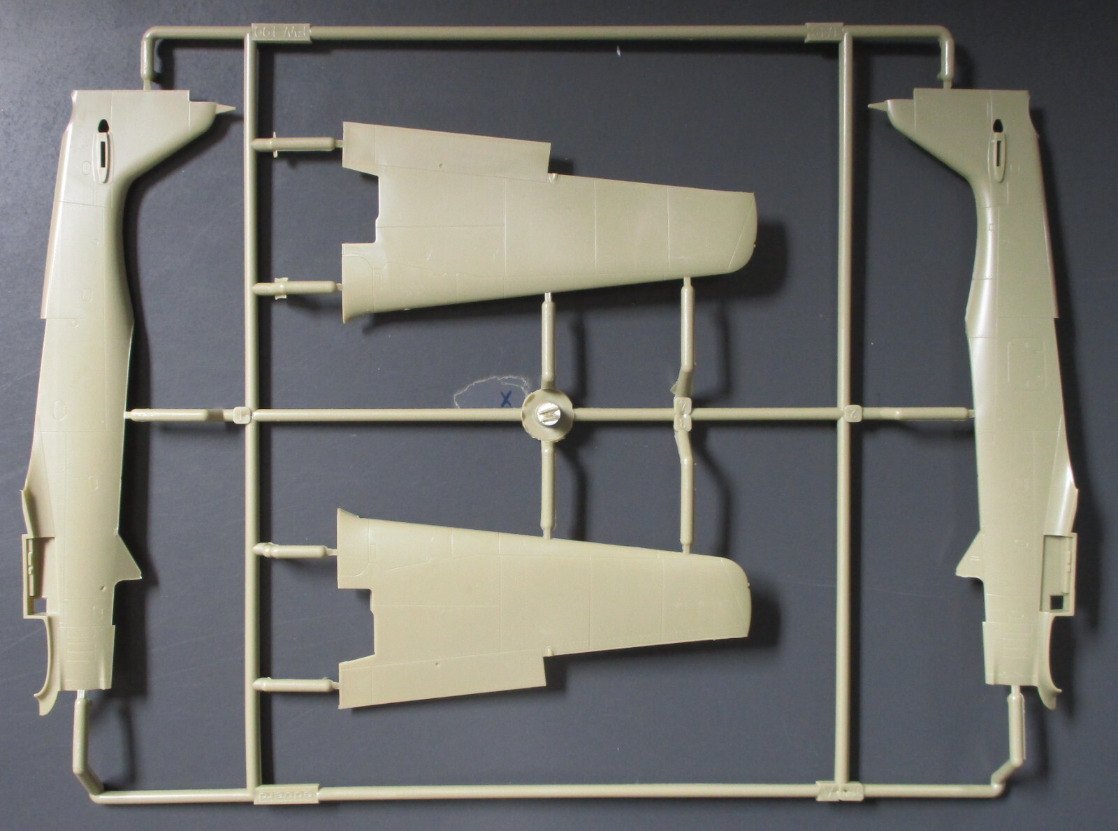 Special Hobby 1/48th Scale Focke Wulf Fw190A-6 - Parts Lot A from Kit ...