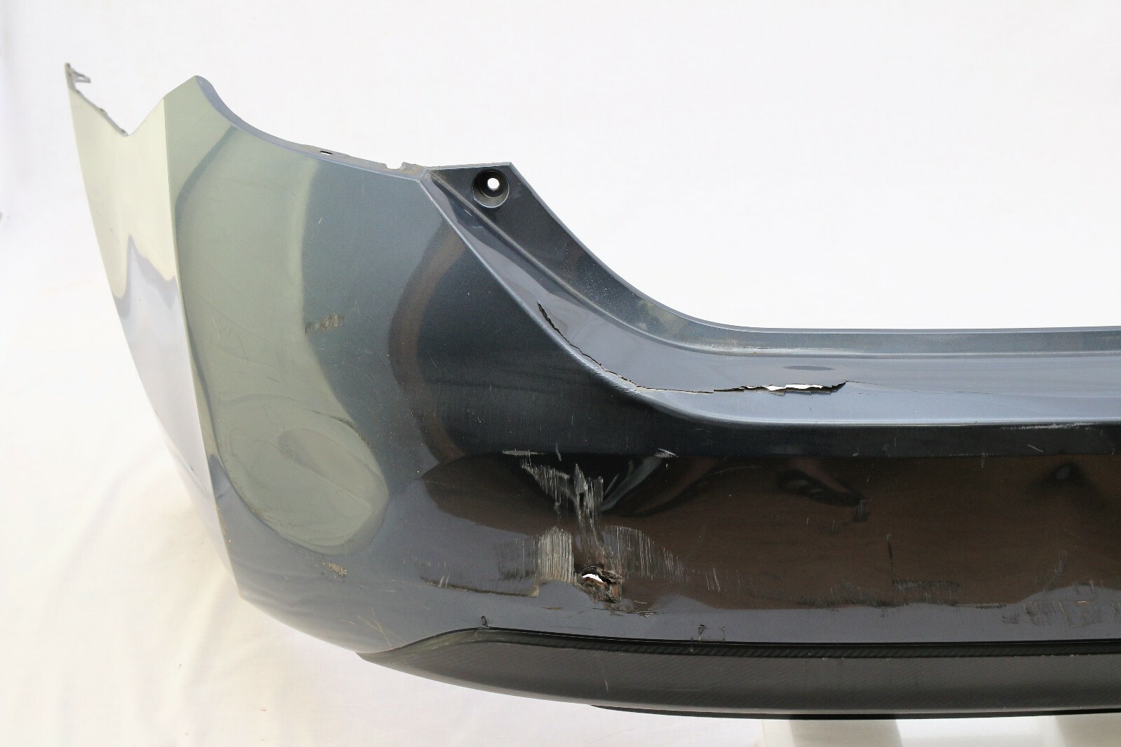 OEM 2014-2016 Toyota Corolla Back Rear Bumper Cover 14 15 16 ships w ...