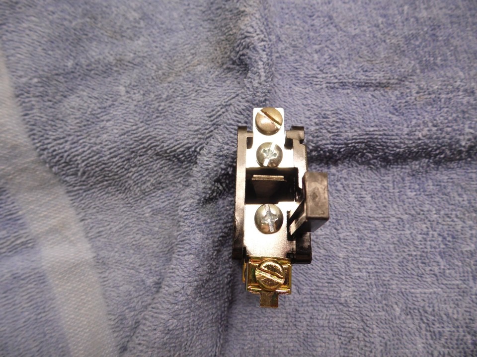 NEW GENERAL ELECTRIC CR124C028 / CR124C024 Overload Relay CR106A ...