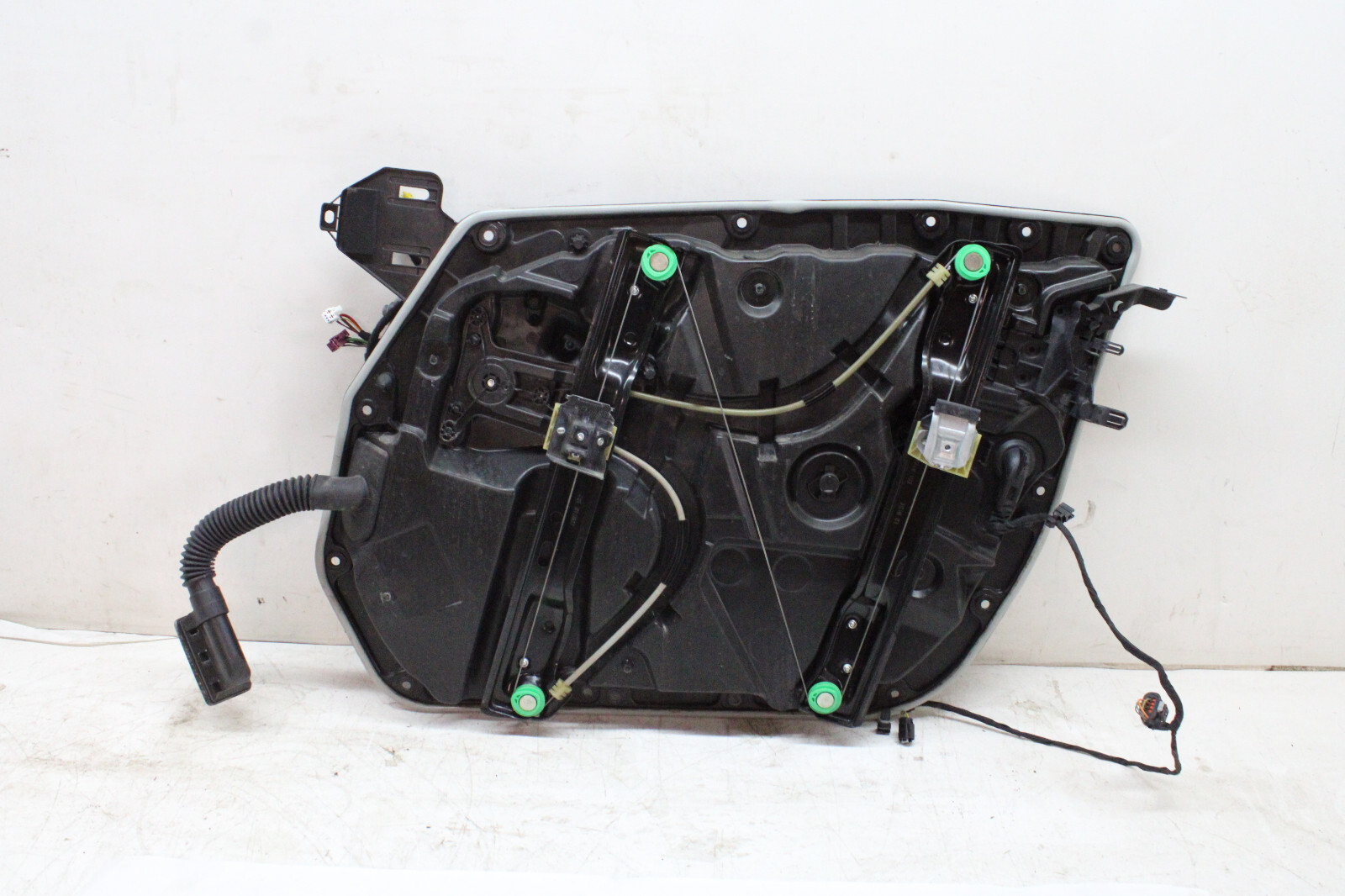 2016 MERCEDES C300 FRONT LEFT WINDOW REGULATOR MOTOR A0997660500 OEM 15 ...