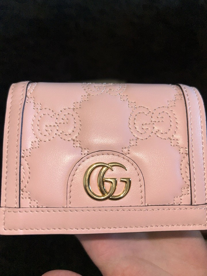 Gucci Pink Logo Women's Folding Wallet with Credit Card Slots | eBay