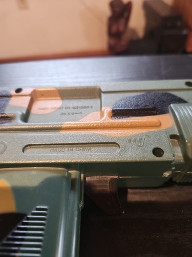 Vintage CAMO Toys Kids Love ARS Toy Uzi Gun Sound Works 16" Spring | eBay