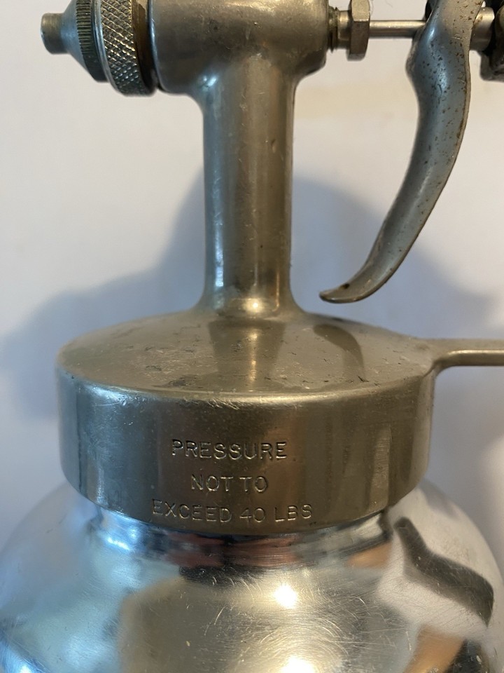 Beautiful Binks Model 8 HVLP Paint Spray Gun with Canister Nozzle ...