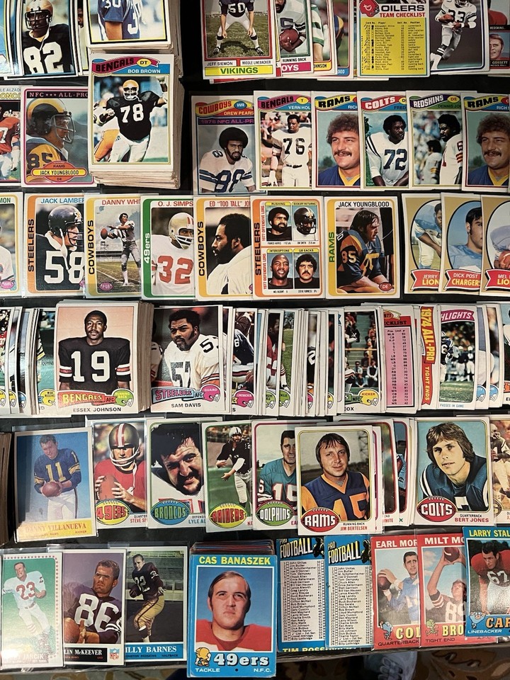 Z38. Huge Lot Vintage Topps Football Cards Around 800 Cards | eBay