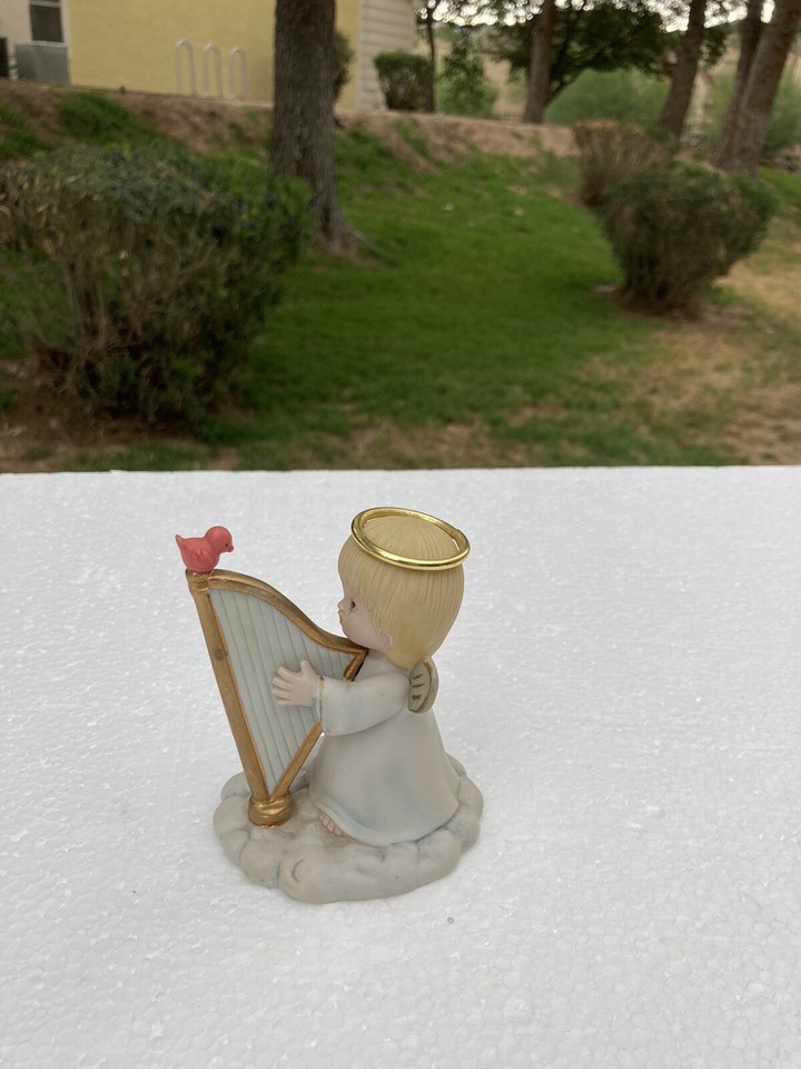 Vintage Hallmark Praying Angel 4" Ceramic Figurine Gold Halo & Harp ...