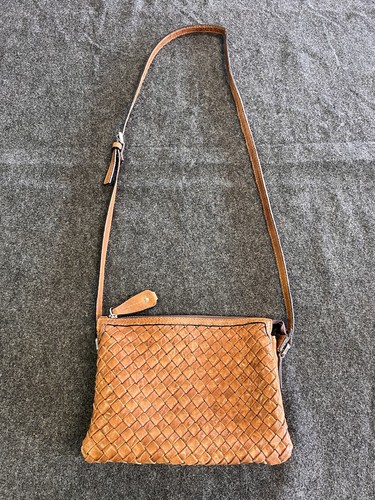 Maxon Collection Italian Genuine Leather Woven Crossbody Organizer ...