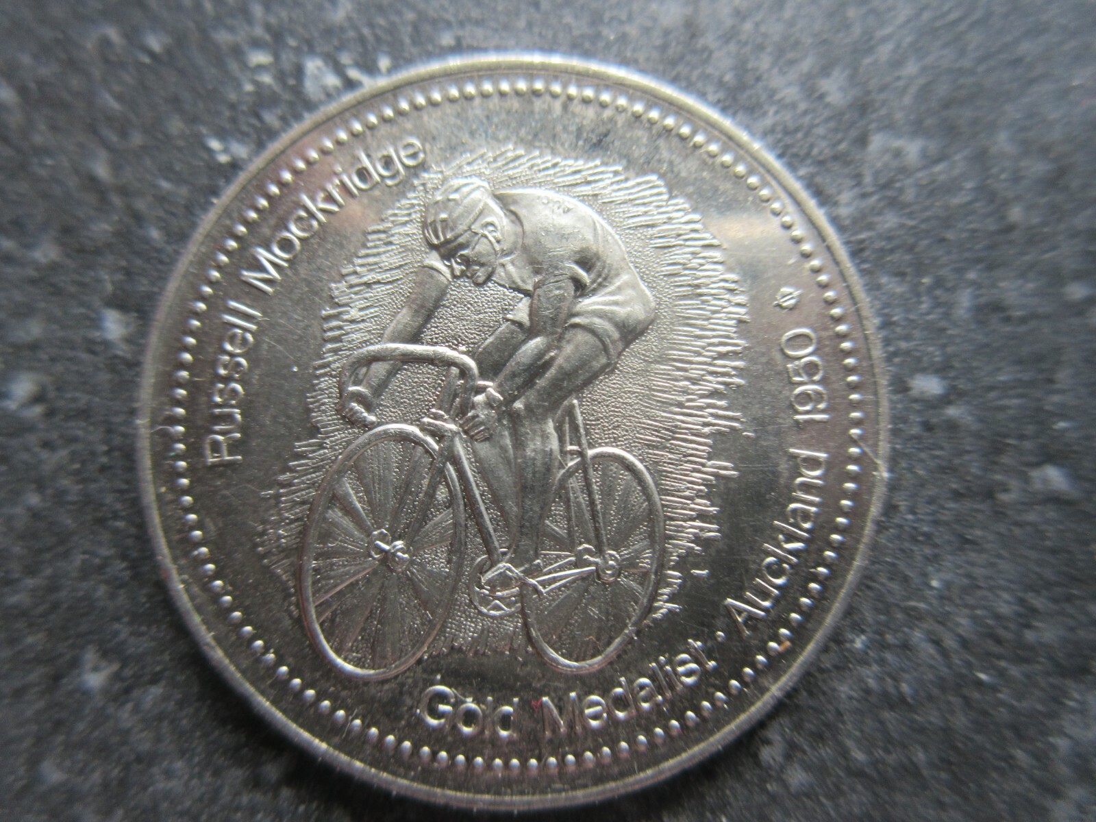 1978 Edmonton Commonwealth Games Medallion Russell Mockridge | eBay