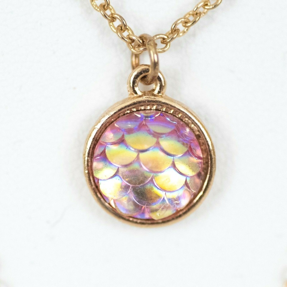 Seashell Locket Necklace Gold Tone Aurora Fish Scales Aurora Rhinestone ...