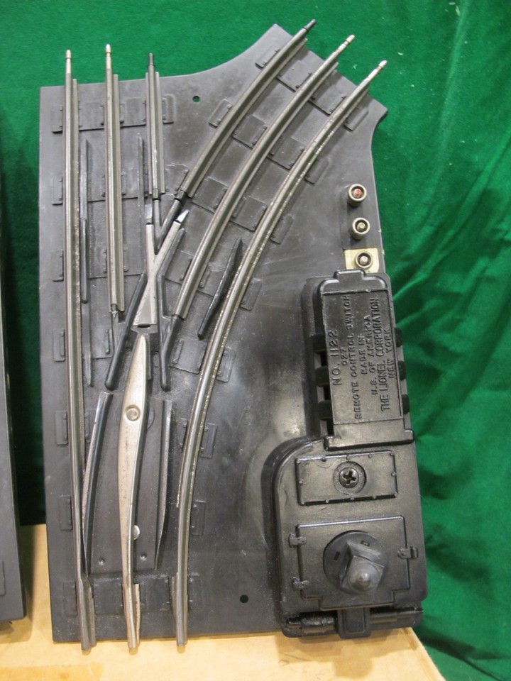 Lionel Trains Postwar Remote Control 027 Switches 1122 & Original b Box ...