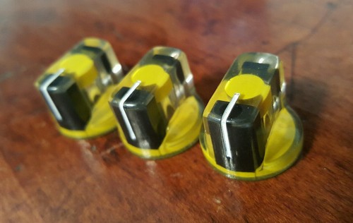 5 JAT Pointer Knobs With Set Screw, Fits Guitar Amps and Pedals... Yellow/Black | eBay