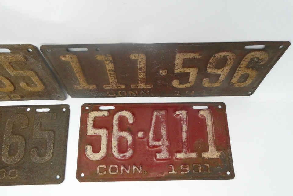 Lot of Vintage Used 1930 1931 Car Automobile Metal License Plates Red ...
