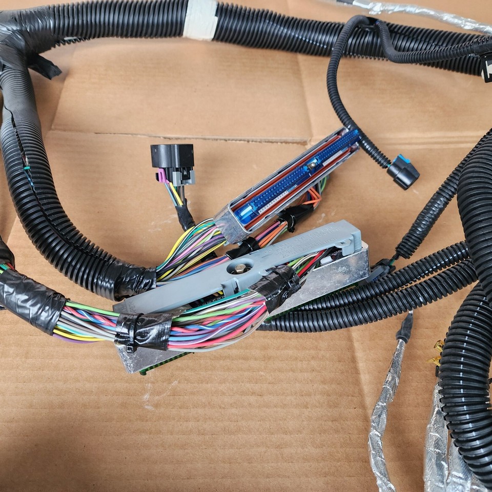 Workhorse Custom Chassis GM V8 PCM ECU engine wiring harness assembly ...