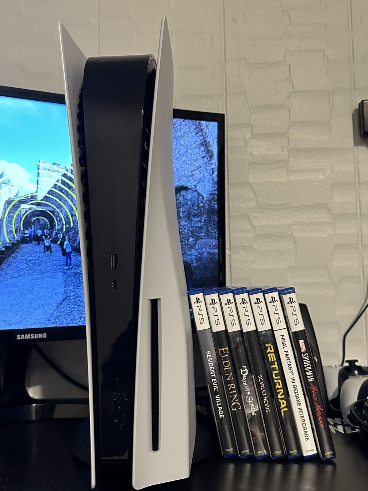 Sony PS5 Blu-Ray Edition Console - White (With Controllers And Games ...