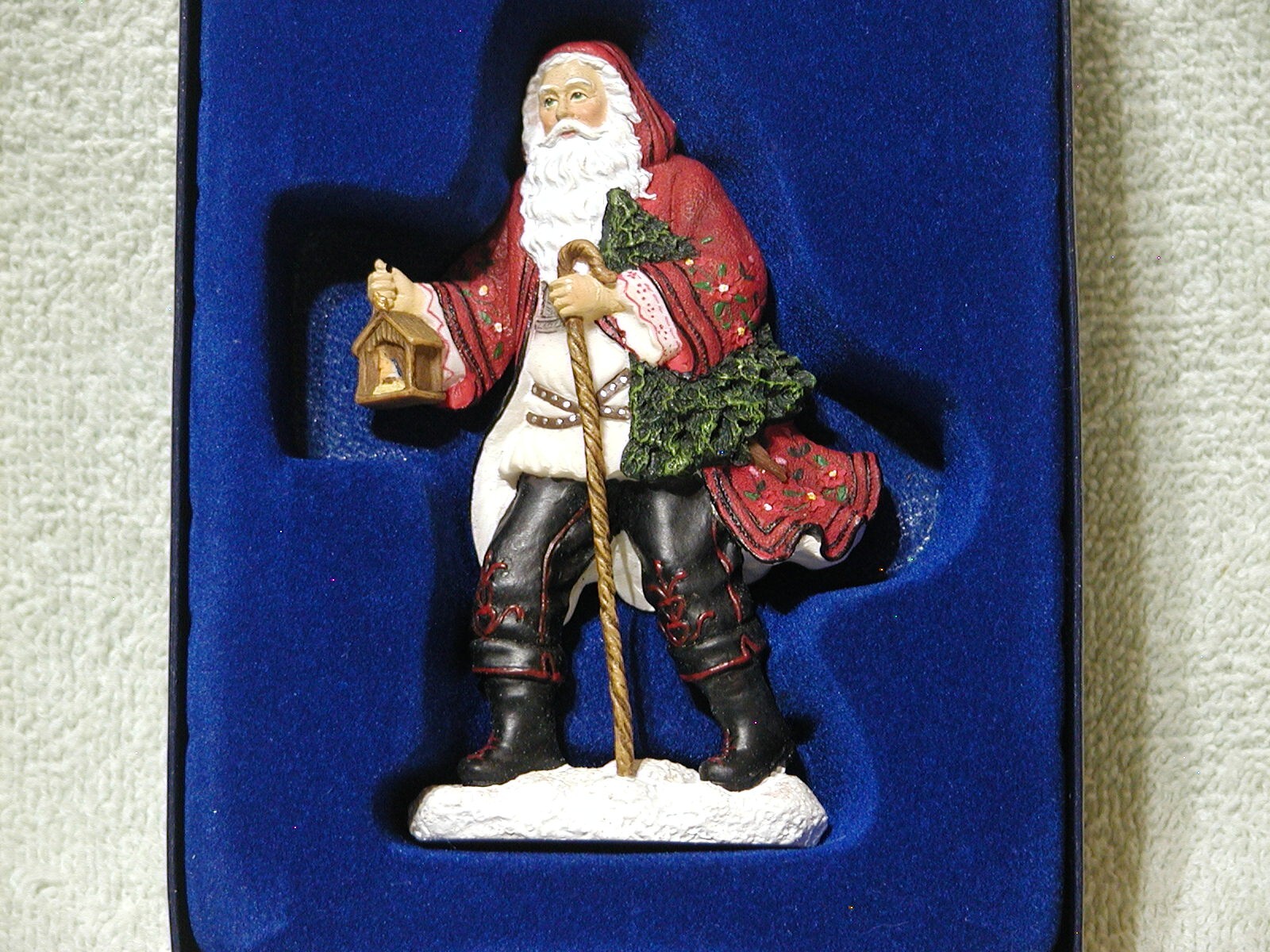 Pipka Stories of Christmas Ornament Slovakian Santa 11473 | eBay