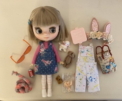 Cute Blythe middie doll and extras | eBay UK