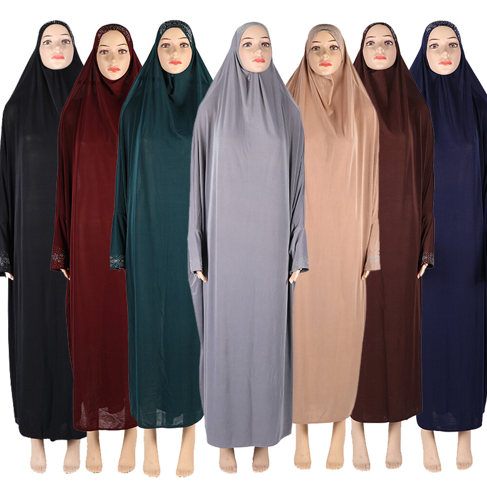 Muslim Women In Hijab Full Body