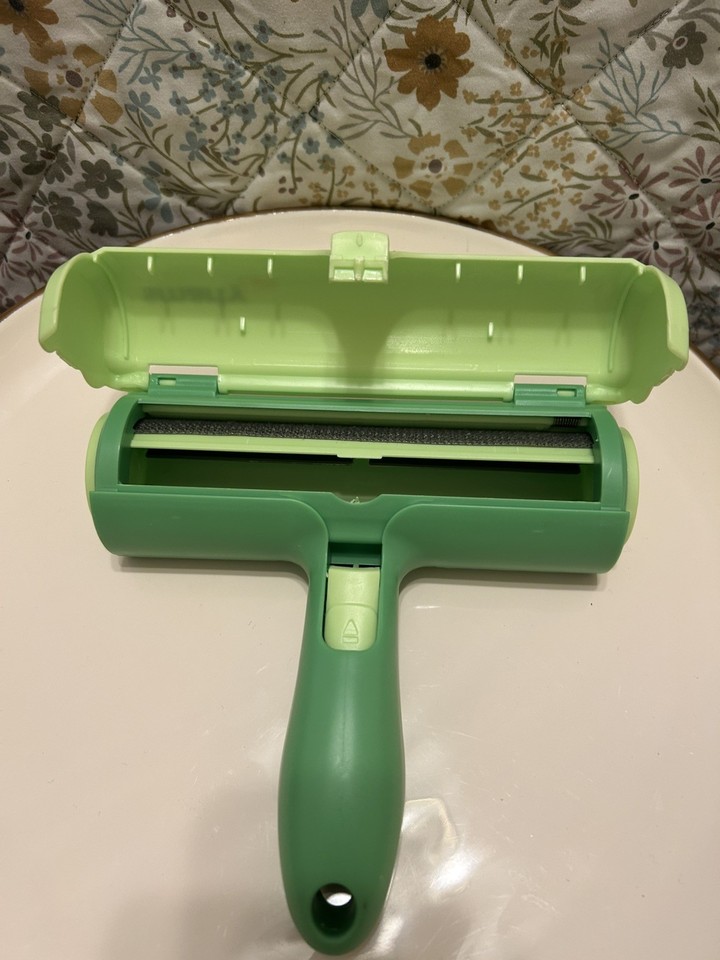 Pet Hair Lint Remover Roller- Reusable Cat And Dog Hair Remover For ...